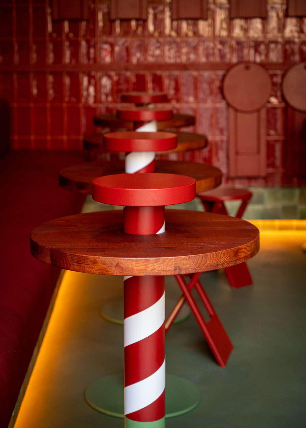 YINJISPACE - Noke Architects x Va Bene Cicchetti In Warsaw